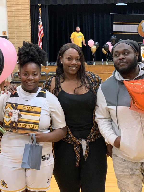 Girls Basketball 8th Grade Night | Grant Middle School